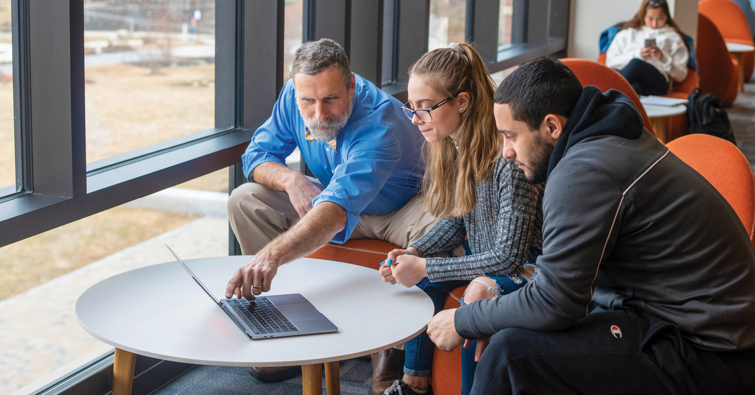 Taking the Pressure off Choosing Your Major at UNE - UNE Undergraduate ...